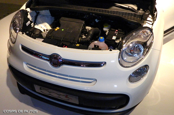 Argentina Fiat Present El 500L La Versi n Familiar con Onda Del Argentina Fiat Present El 500L La Versi n Familiar con Onda Del
